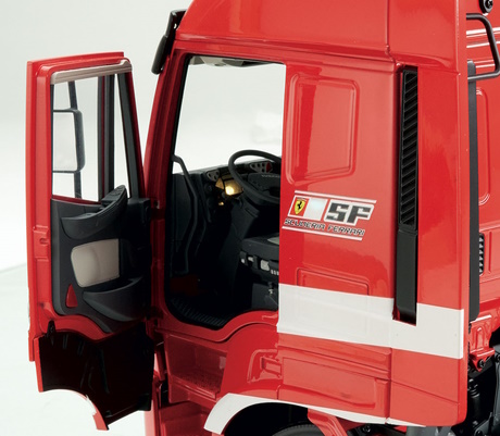 Ferrari Transporter. Collector's Edition.