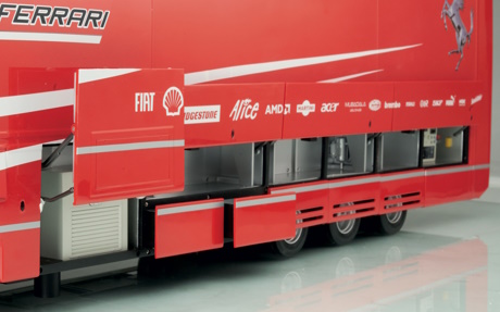 Ferrari Transporter. Collector's Edition.